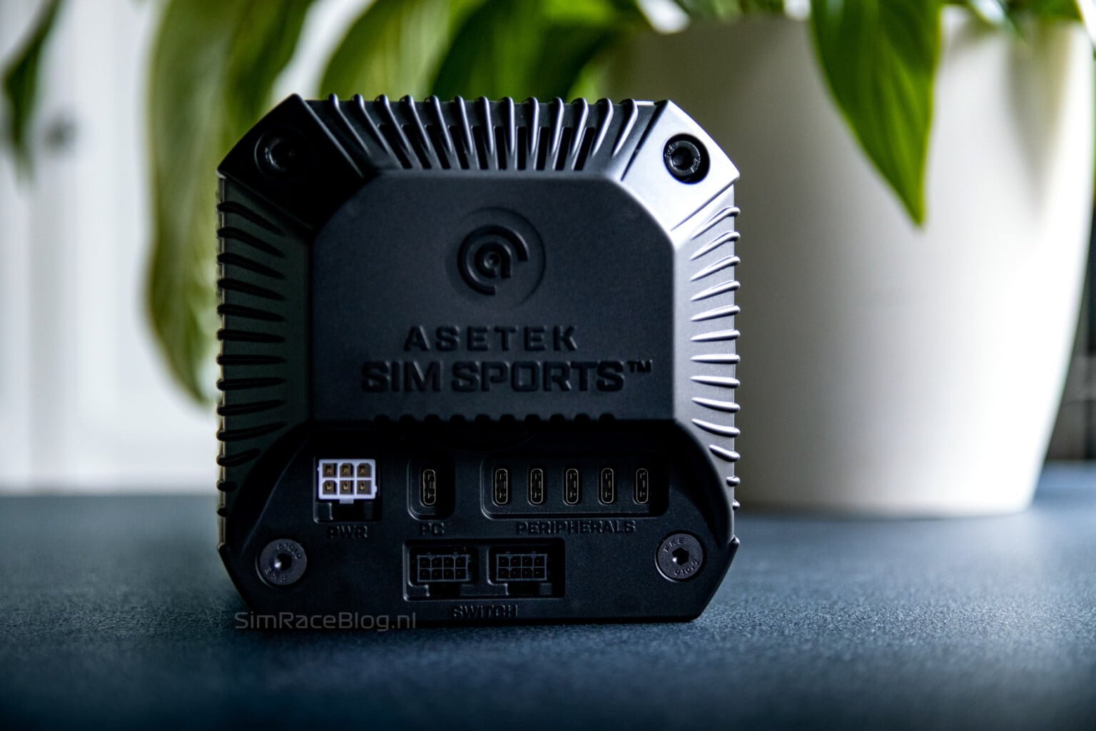 Asetek Forte Direct Drive Wheelbase 18Nm – SimRaceBlog